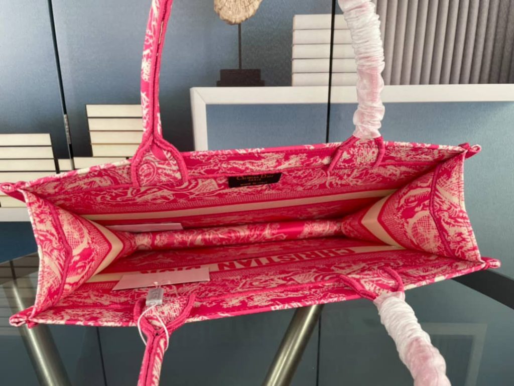 Dior Book Tote Fluorescent Pink – Elegance Nicely