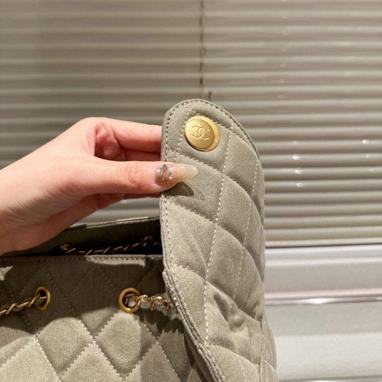 CHANEL 25C SMALL HOBO BAG SUEDE GREY 34CM – Elegance Nicely